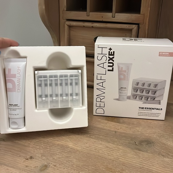 Dermaflash | Skincare | Dermaflash Luxe The Essentials 2 Week Sonic ...